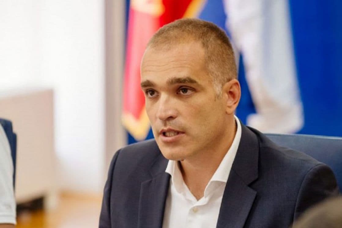 Popović: Ne stidim se svoje porodične imovine koju sam imao i prije ...