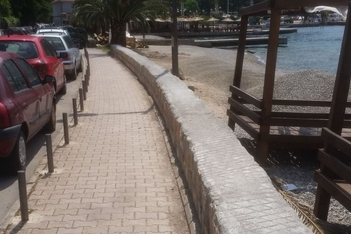 Nastavljaju se radovi na završetku parapetnog zida u zaleđu „Žute plaže ...