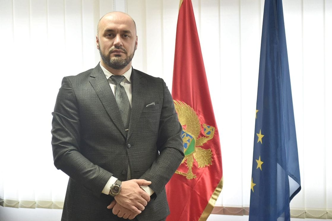 Hadžić: Političku borbu u kojoj se slažemo ili ne, nastavimo bez ...