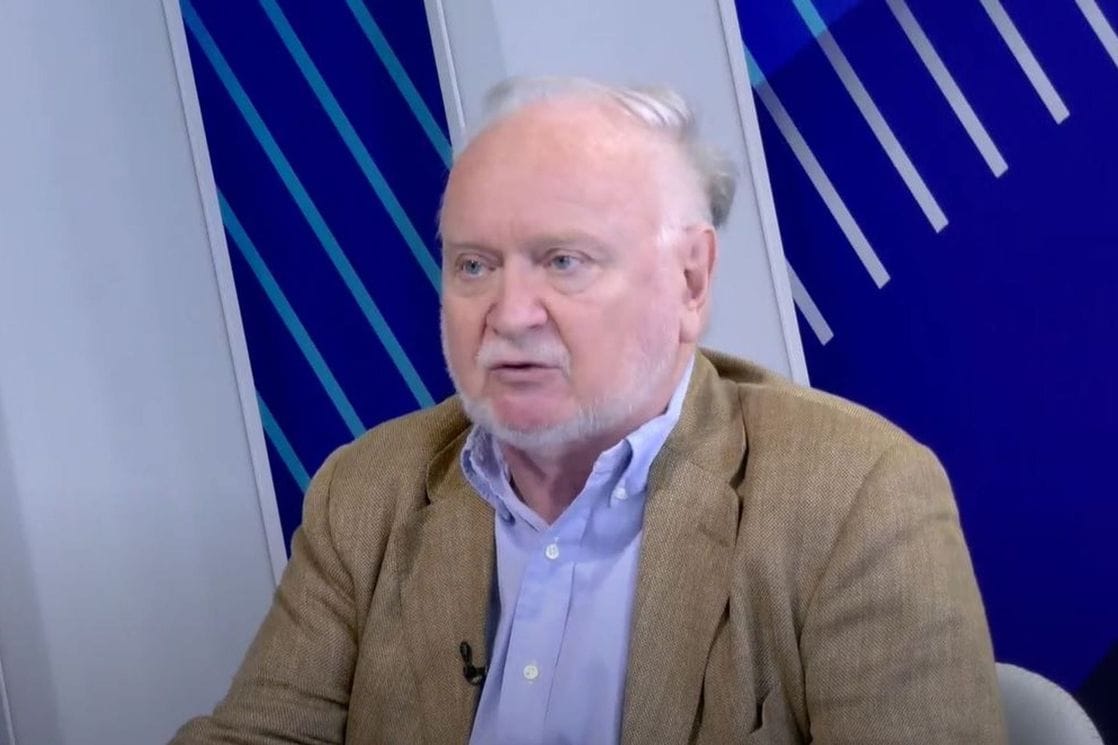 Korać: Srbija do guše upletena u unutrašnja pitanja Crne Gore, Zapad to ...