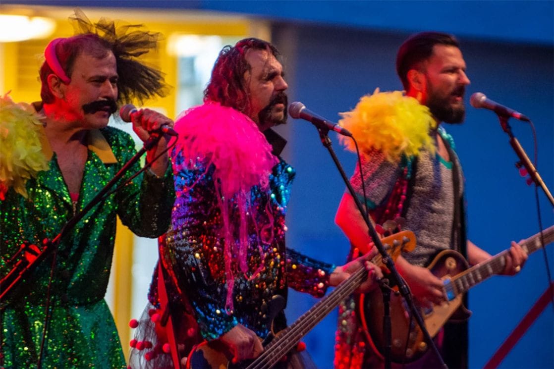 Let 3 bi na Eurosong, u konkurenciji i Detour