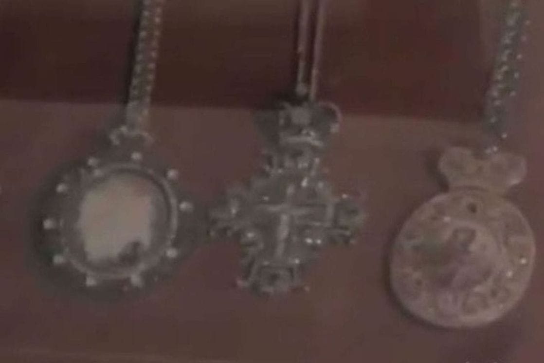 Nestali duhovni i materijalni svjedoci: Ukradene panagije crnogorskih ...