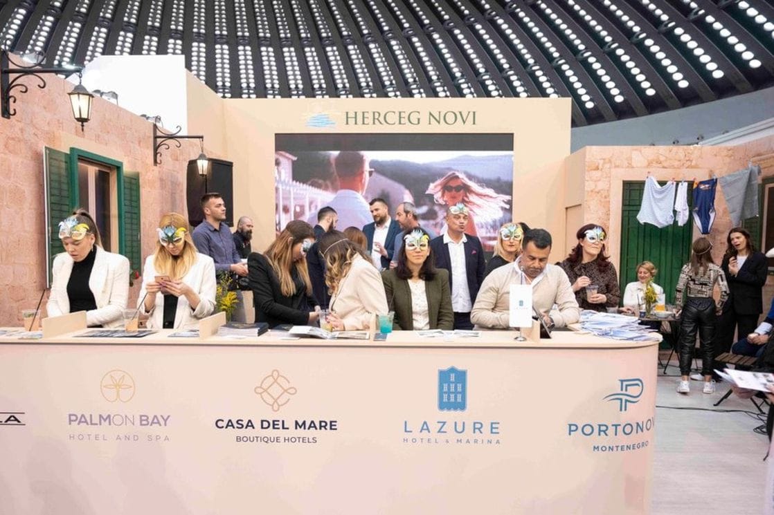 “Tropski bar party” za posjetioce sajma