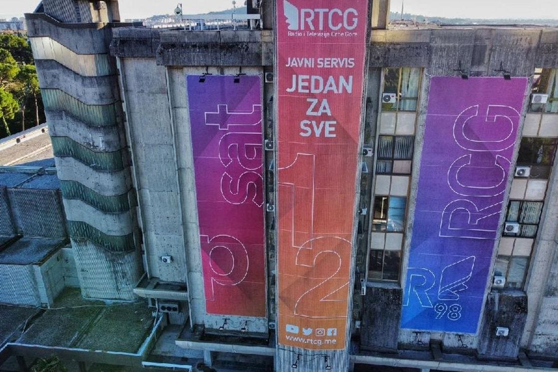 Sindikat medija pozvao zaposlene u RTCG da im se obrate ukoliko ... Sindikat medija pozvao zaposlene u RTCG da im se obrate ukoliko ...