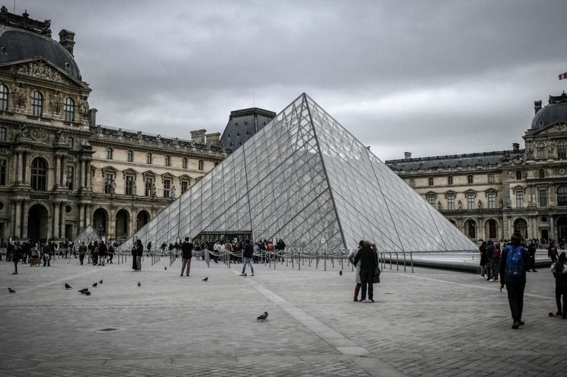 Rasterećenje prepune piramide: Muzej Luvr dodaje novi ulaz
