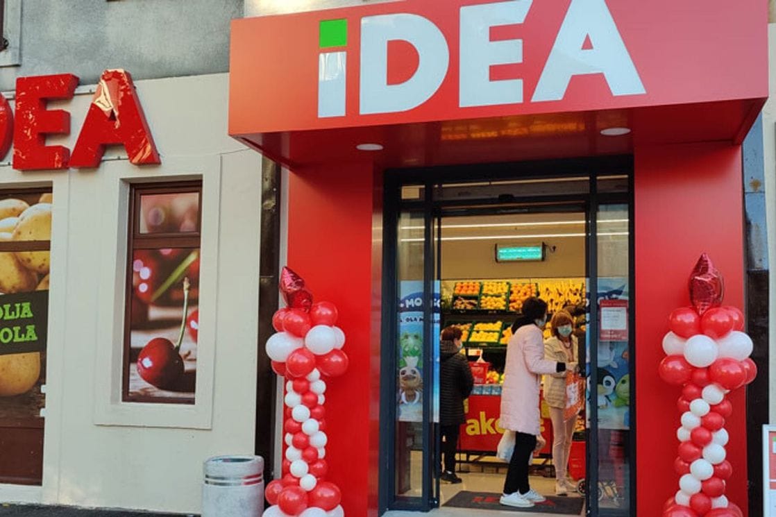 Cetinje: Opljačkana “Idea“, provalnik ukrao par stotina eura, odnio i ...