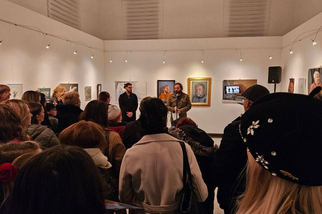 "Talenat je kao kap vode na dlanu": Slike i crteži Petra Mrdaka pred ...