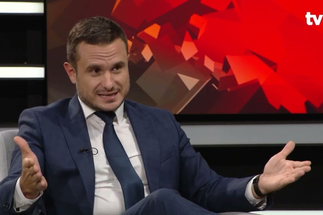 Građanski ugao na TvE: Gosti emisije Igor Lukšić, Predrag Zenović ...