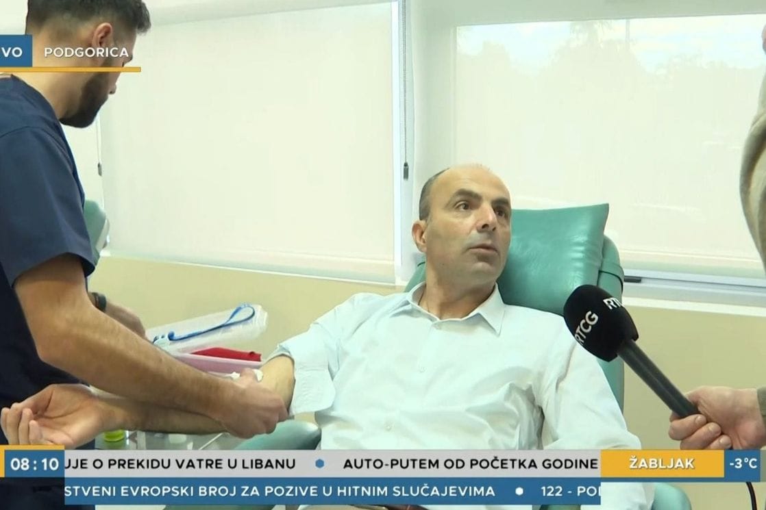 Svilen gajtan za Bobija