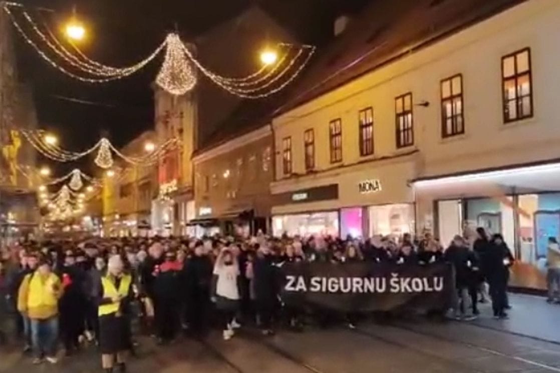 Stotine građana na povorci u Zagrebu: Napad na vas je terorizam, a napad na djecu – incident