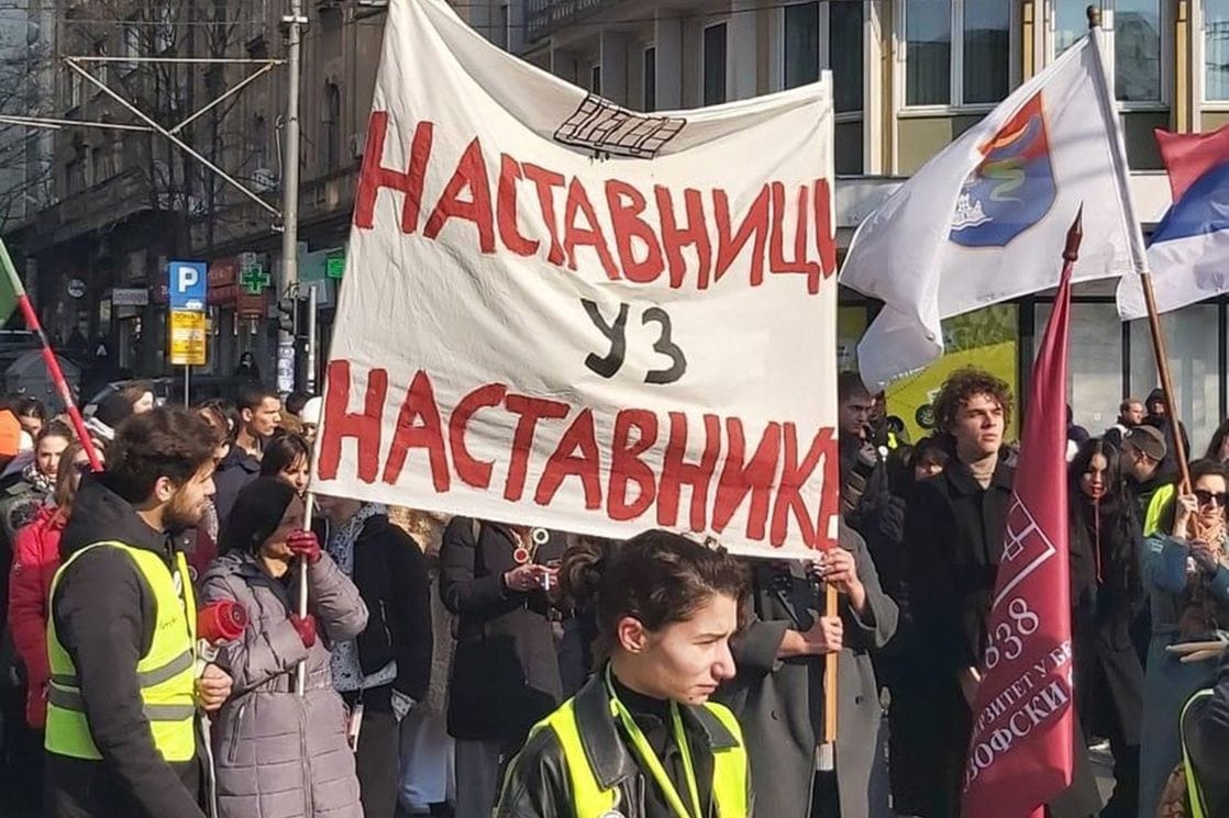 (FOTO/VIDEO) Protesti u Beogradu: Studenti i građani ispred ...