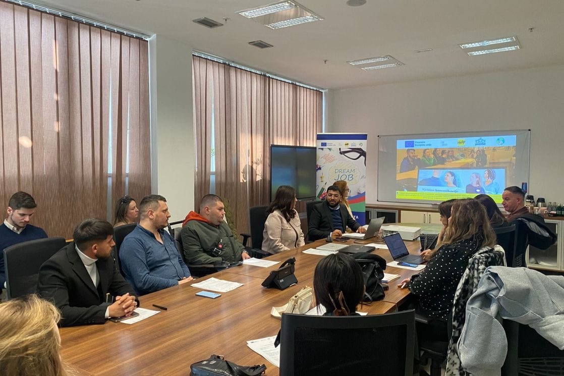 Održana završna konferencija projekta “Karijerna karta za mlade Rome i ...