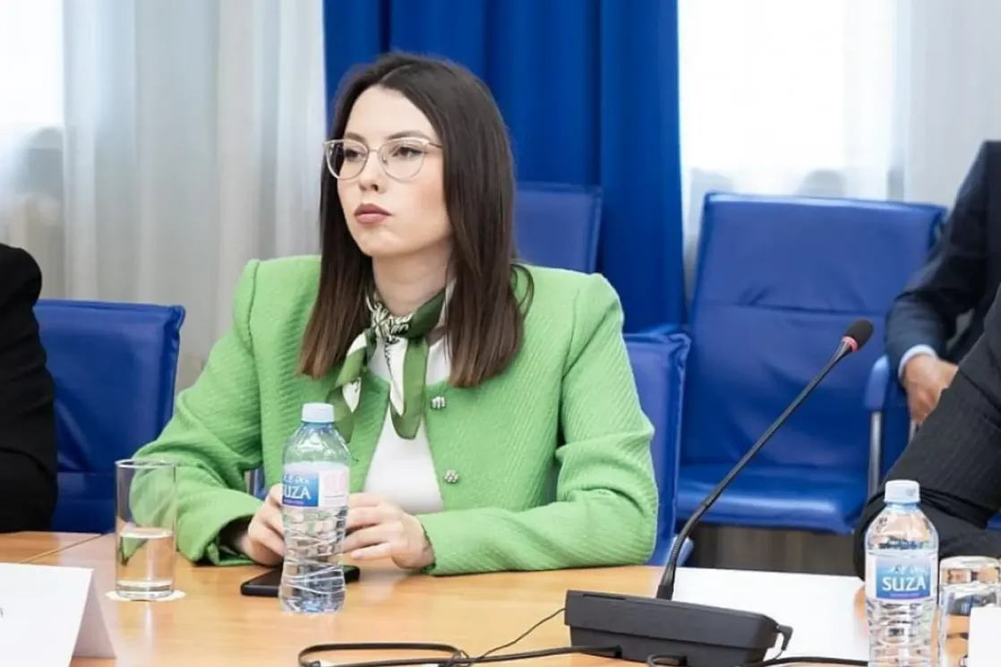 Pićan Odžiću: Za razliku od Vas, moj otac nikada nije bio u ljubavi sa DPS