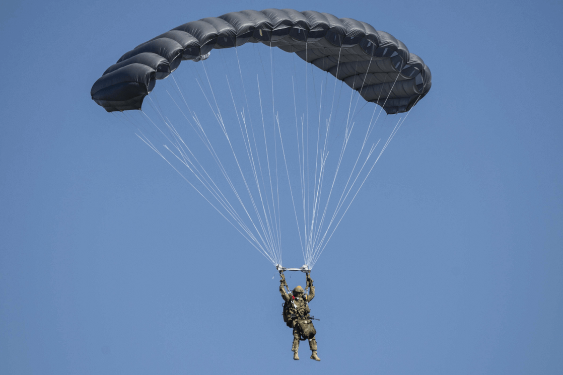 Nesreća u Srbiji, poginuo padobranac tamošnje vojske